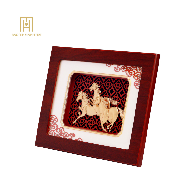 Tranh Mạ Vàng 24k Tam Mã Vương Giả- QTTMV24KD0-206012